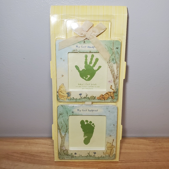 Disney | Wall Decor | Disney Winnie The Pooh My First Handprint ...